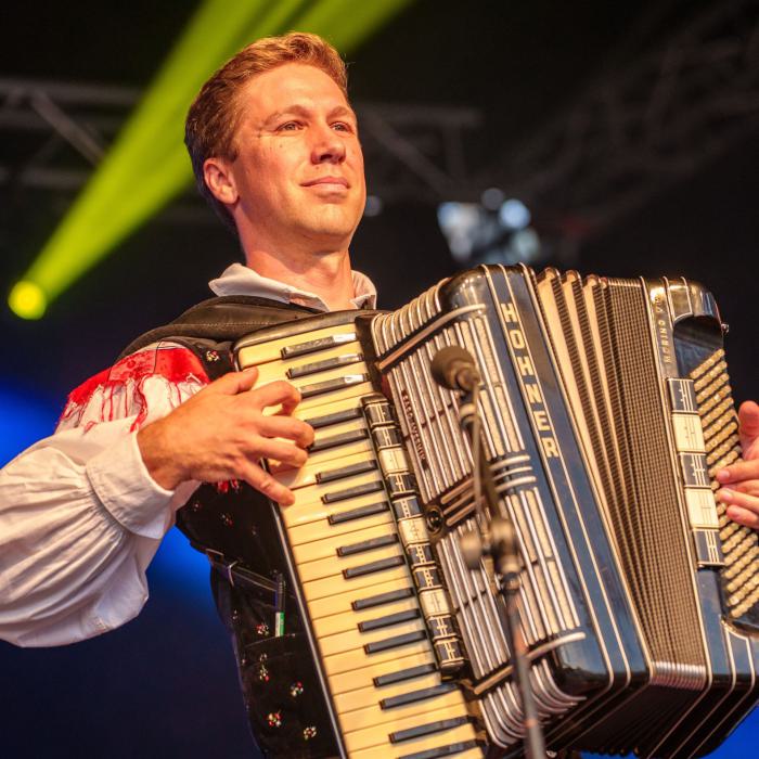 Mooslern OnlineSašo Avsenik und seine Oberkrainer